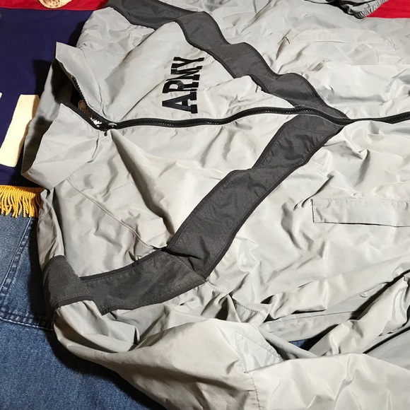U.S. Army | Jackets & Coats | Vintage Ipfu Army Reflective Training ...